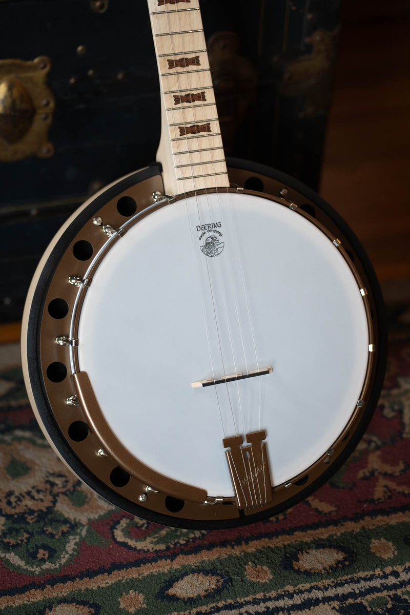 Deering Banjos | The Acoustic Shoppe