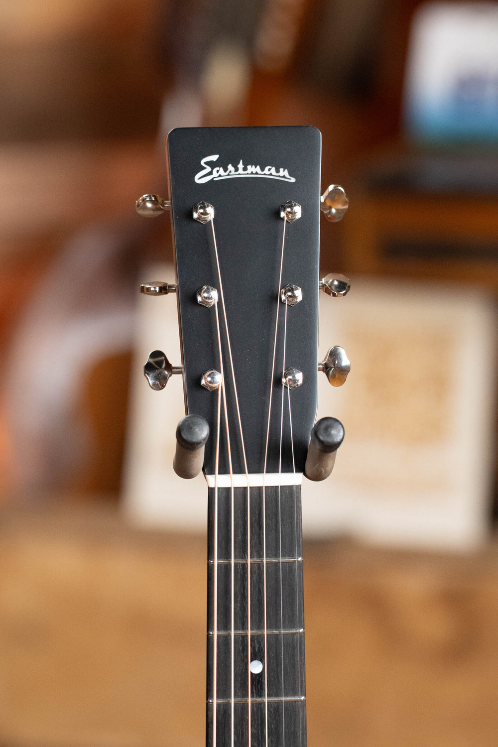 Eastman E10D-TC Thermo-Cured Adirondack Spruce/Mahogany Dreadnought Ac