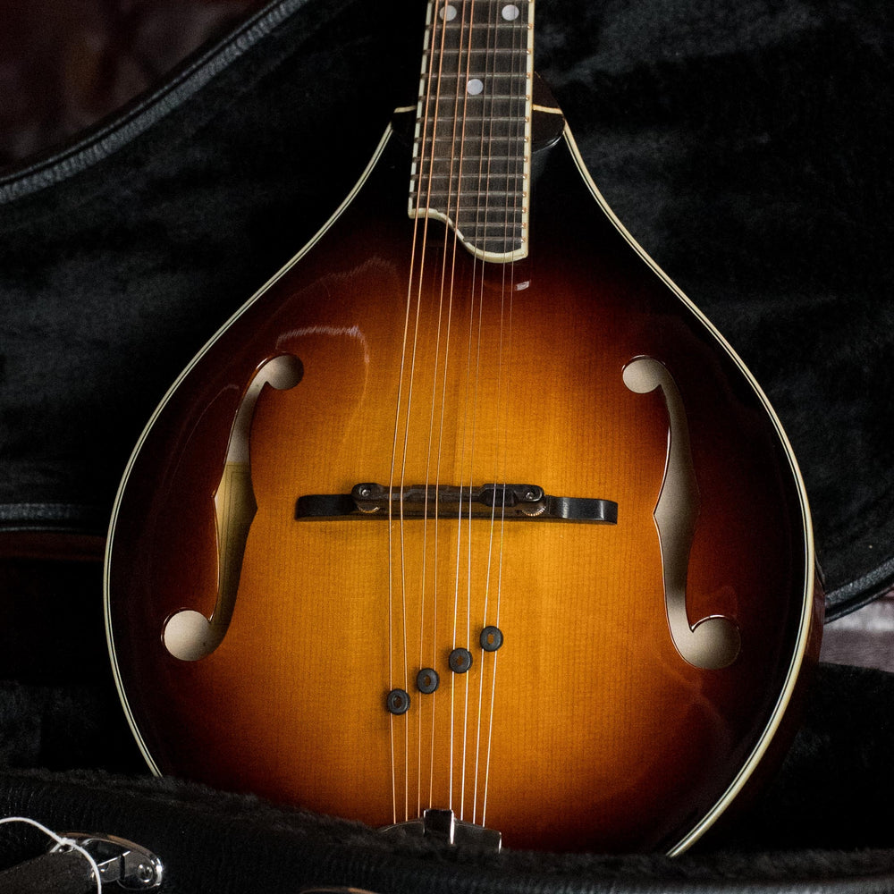 Eastman MD505-CS Spruce/Maple Classic Sunburst A-Style Mandolin #3040