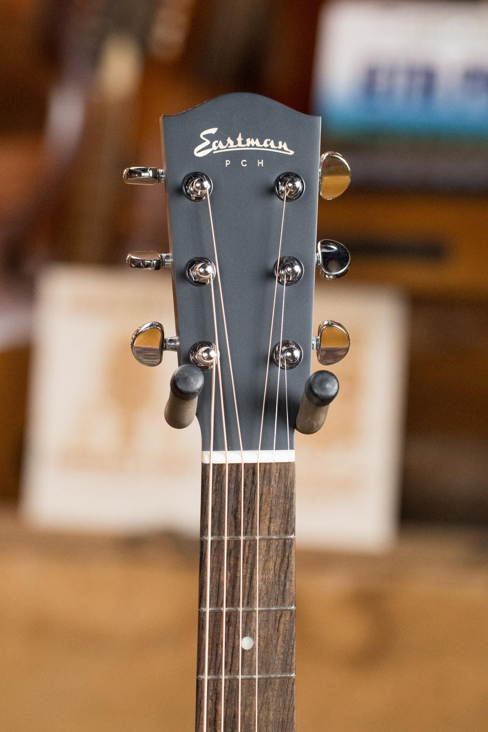 Eastman PCH2-GACE-BK Solid Thermo-Cured Sitka/Laminated Rosewood Grand