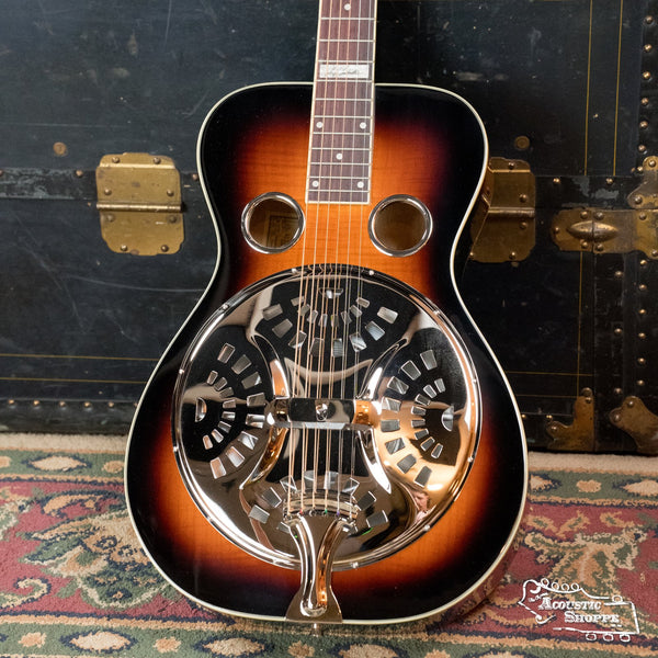 Recording King Guitars | The Acoustic