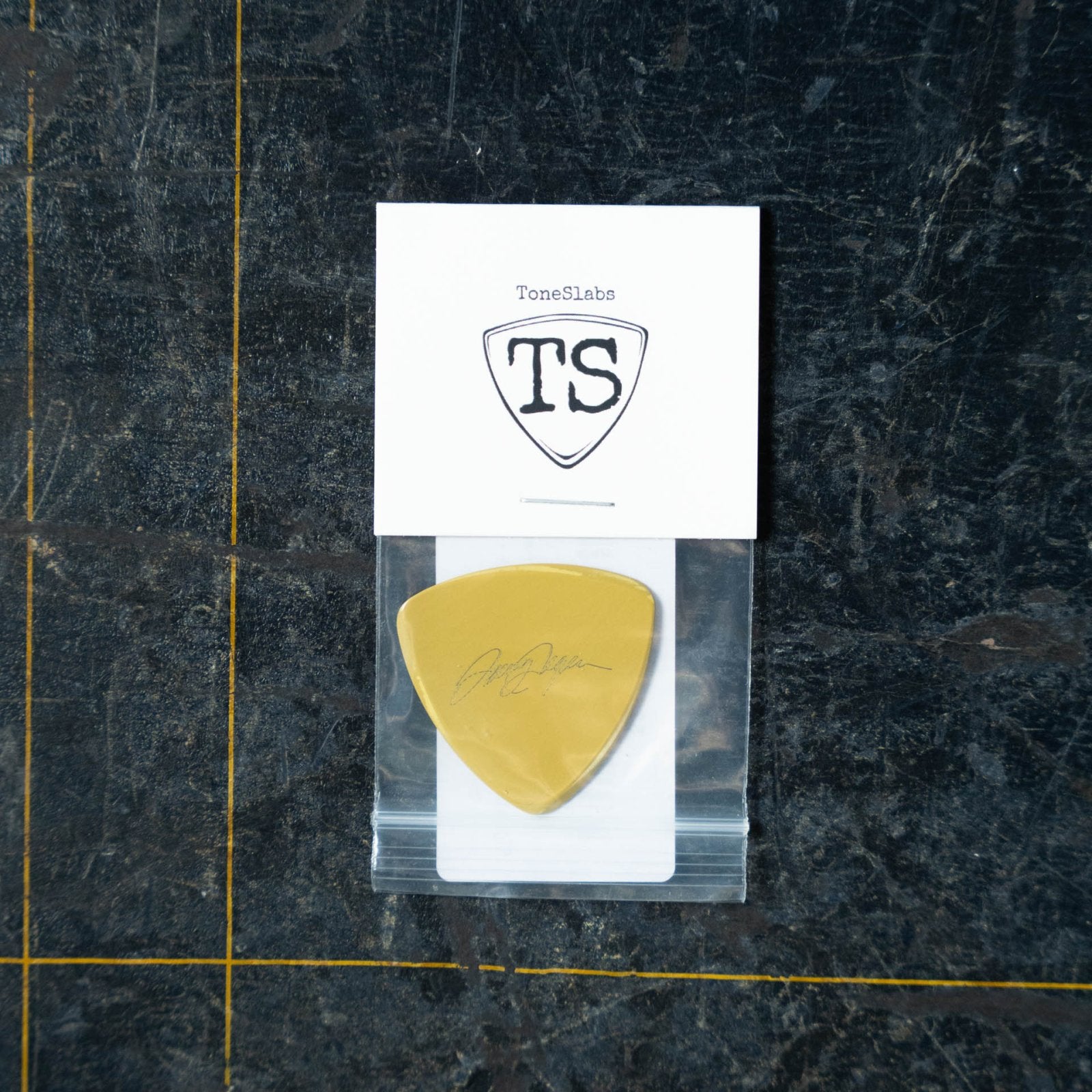 ToneSlabs Torlon *Jeremy Chapman* Signature XL Tri Corner Guitar Pick